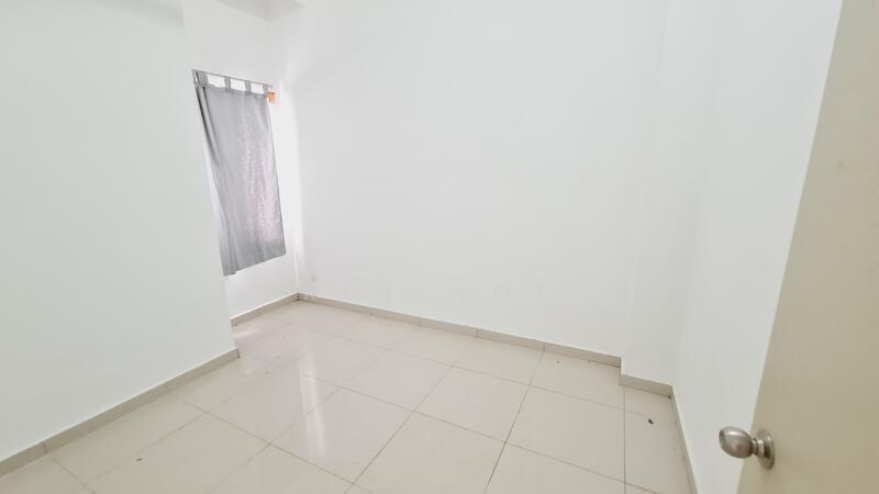 3-storey Terraced House for Sale in Mutiara Heights (Kajang) - Kin Hoe