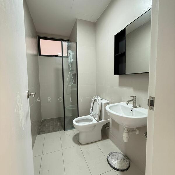 Condominium for Rent at Trinity Wellnessa - Carolyn Chee