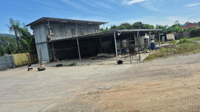 Warehouse for Rent in Hulu Langat (Selangor) - Eugene Yap