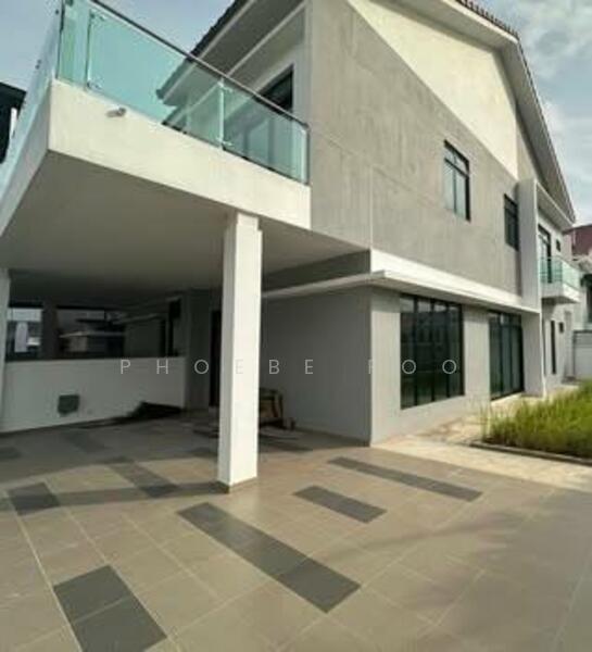 Cluster House for Sale in Taman Mount Austin (Tebrau) - Phoebe Foo