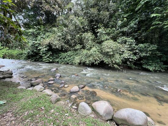 Agricultural Land for Sale in Hulu Langat (Selangor) - Shiqin Saidin