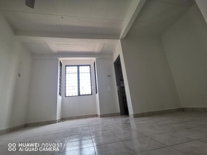 2-storey Terraced House for Sale in Taman Putra Prima (Puchong) - Sky Lee