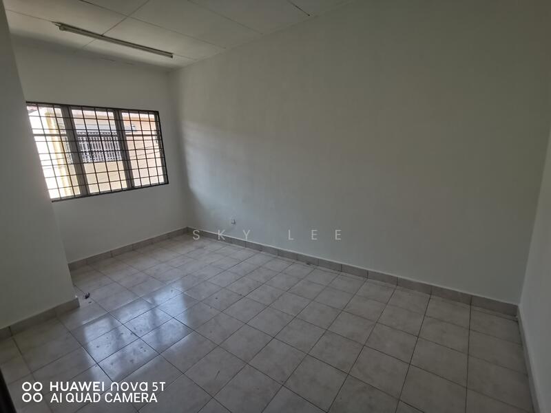 2-storey Terraced House for Sale in Taman Putra Prima (Puchong) - Sky Lee