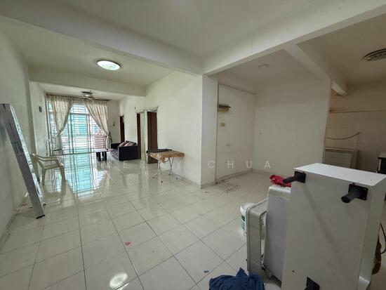 Apartment for Rent at Larkin Indah - Merry Chua