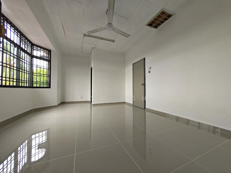 2-storey Terraced House for Sale in Senai (Johor) - Tom Loh
