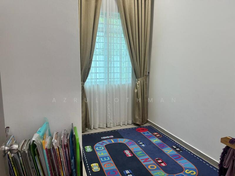 Semi-Detached House for Sale in Seremban (Negeri Sembilan) - Azrul Othman