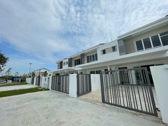 BANDAR GAMUDA COVE untuk Untuk Dijual - RM 890,000, Feb 2026