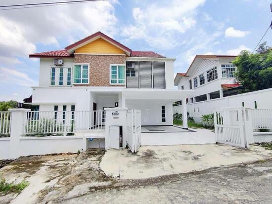 Salak Tinggi @ Sepang untuk Untuk Dijual - RM 1,400,000, Jan 2026
