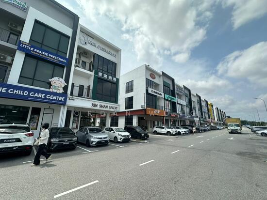 Shop / Office for Sale in Taman Mount Austin (Tebrau) - Jordan Wong