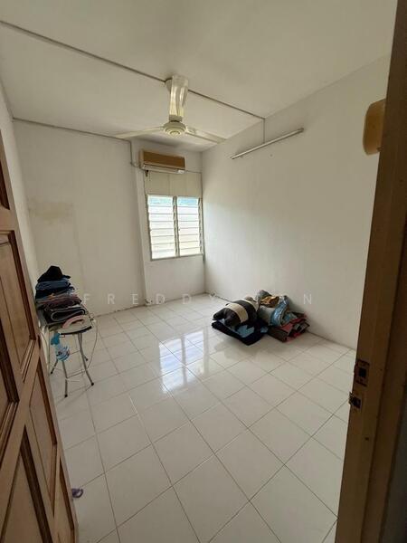 Flat for Sale at Sun Moon City - Freddy Tan