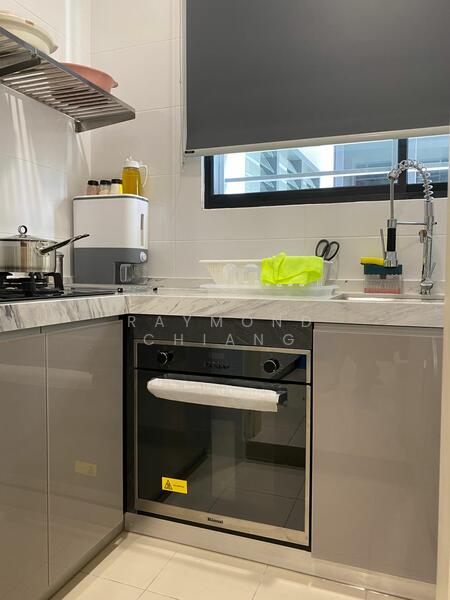 Condominium for Sale at Lakeville Residence - Raymond Chiang