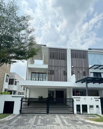 Semi-Detached House for Sale in Ipoh (Perak) - Kelvin Chow