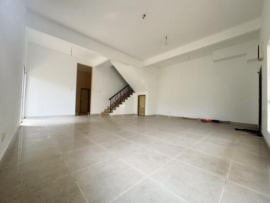3-storey Terraced House for Sale in Taman Minang Ria (Cheras) - Stella Kew