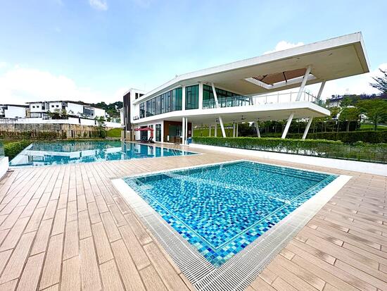 Anggun 3 @ Rawang New Town Centre untuk Untuk Dijual - RM 800,000, Feb 2026