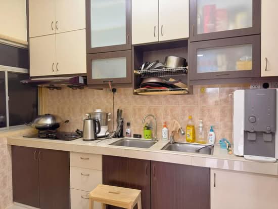 Apartment for Sale at Pangsapuri Saraka - Kelly Low