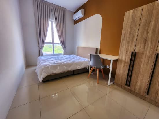 Condominium for Rent at Platinum OUG Residence - Abby Chong