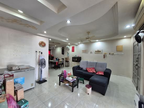 3-storey Terraced House for Sale in Farlim (Ayer Itam) - Ethen Tan