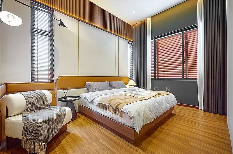 Cluster House for Sale in Permas Jaya (Johor) - Darren Woon