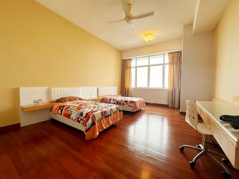 Condominium for Sale at Mayfair Condominium - Allen Yeoh