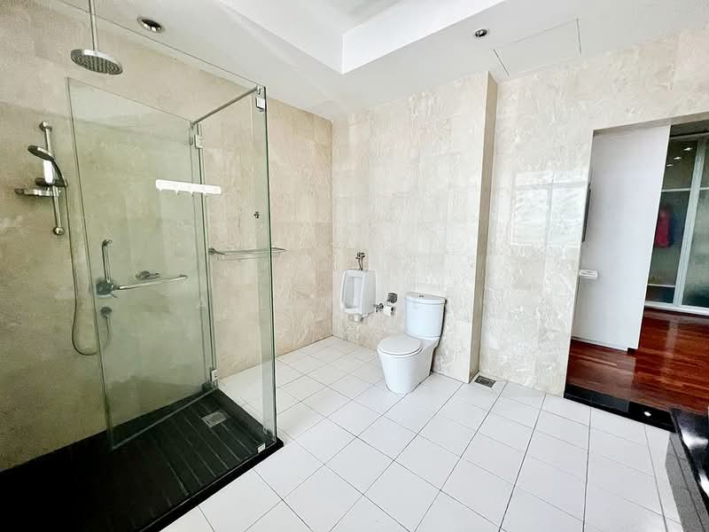 Condominium for Sale at Mayfair Condominium - Allen Yeoh