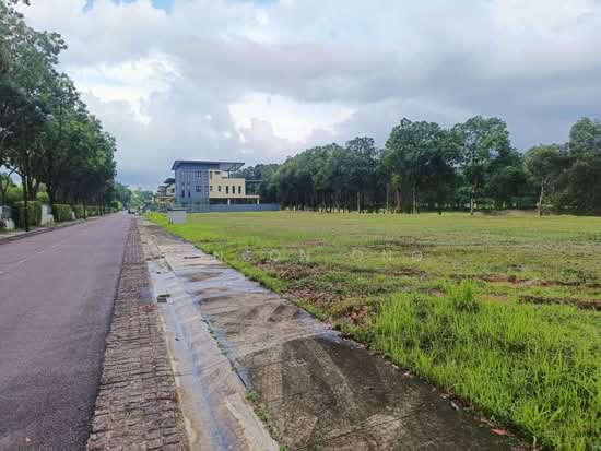 Residential Land for Sale in Taman Impian Emas (Skudai) - Benson Ong