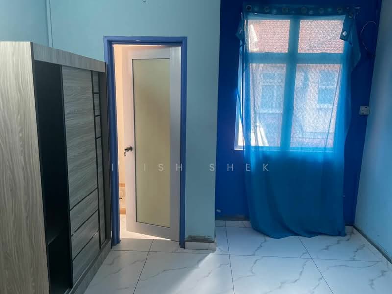 2-storey Terraced House for Sale in Kota Kemuning (Shah Alam) - Irish Shek