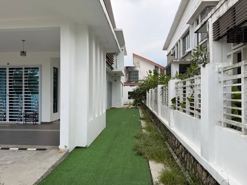 Bungalow for Sale in Taman Bukit Dahlia (Pasir Gudang) - Fu Heng Chong