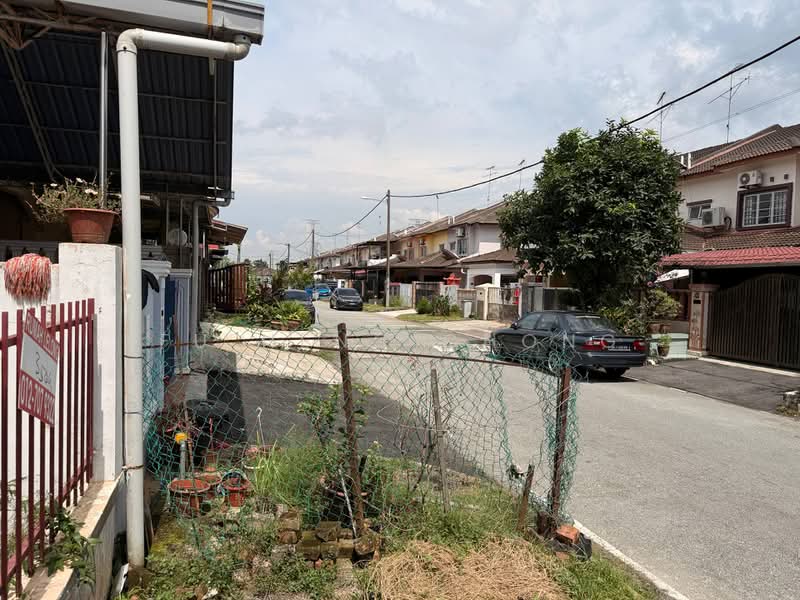 1-storey Terraced House for Sale in Taman Sri Putri (Kulai) - Fu Heng Chong