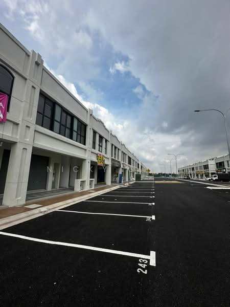 Shop for Rent in Bangi (Selangor) - Nicky Chua