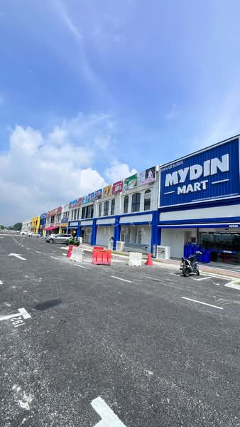 Shop for Rent in Bangi (Selangor) - Nicky Chua