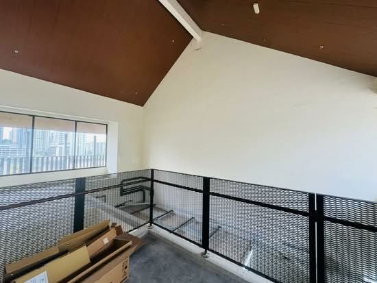 Office for Sale in Cyberjaya (Selangor) - Jared Wong