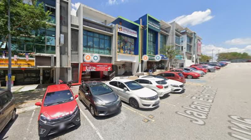 Shop / Office for Rent in Denai Alam (Shah Alam) - Bond Lee
