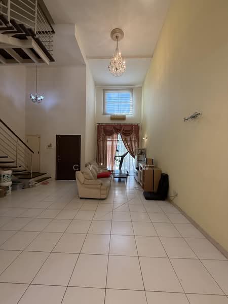 3-storey Terraced House for Sale in Lake Fields (Sungai Besi) - CY Low