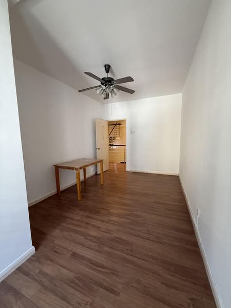 3-storey Terraced House for Sale in Lake Fields (Sungai Besi) - CY Low