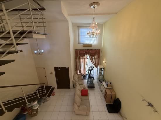 3-storey Terraced House for Sale in Lake Fields (Sungai Besi) - CY Low
