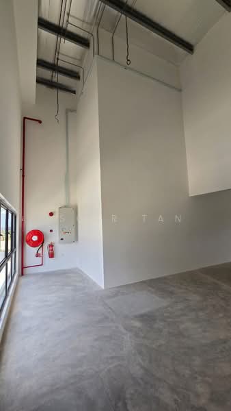 Factory for Sale in Sungai Buloh (Selangor) - Oscar Tan