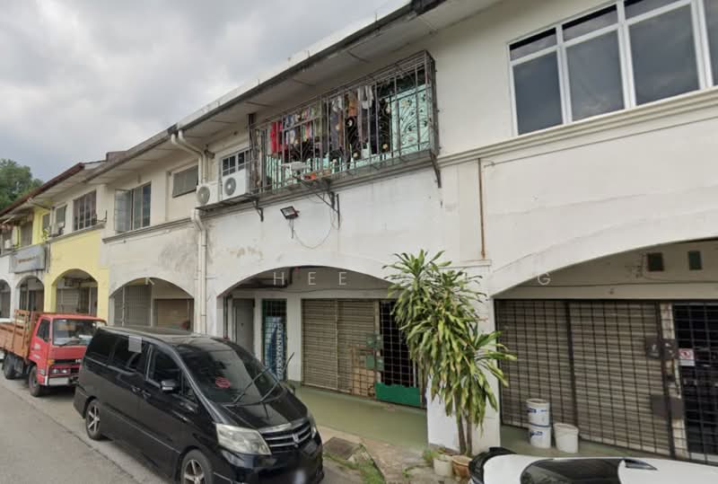 Shop for Sale in Cheras (Kuala Lumpur) - Kah Hee Chong