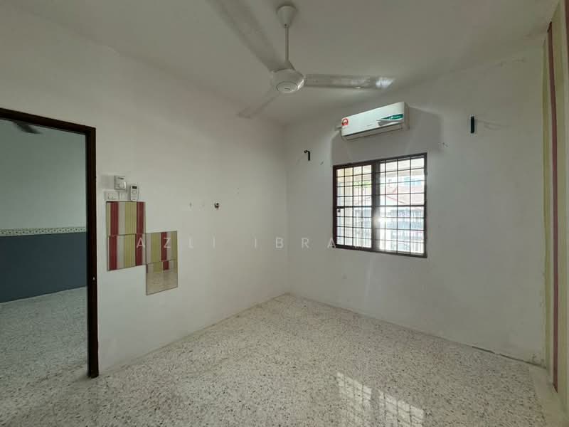 1-storey Terraced House for Sale in Bandar Bukit Mahkota (Bangi) - Azli ...