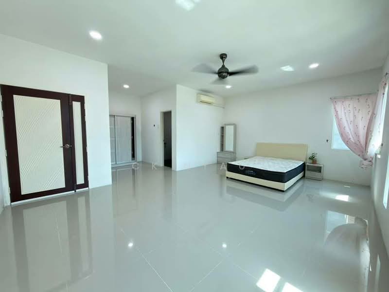 3-storey Terraced House for Sale in Ipoh (Perak) - Ck Nyau