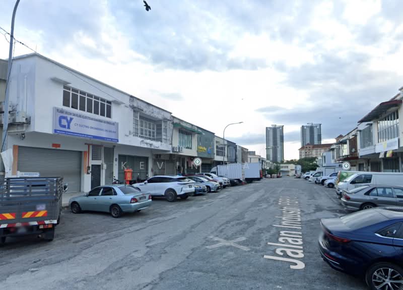 Factory for Sale in Seri Kembangan (Selangor) - Kevin Tan