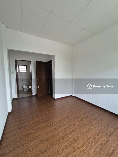 Apartment for Sale at Ria 1 - Rynn Lim