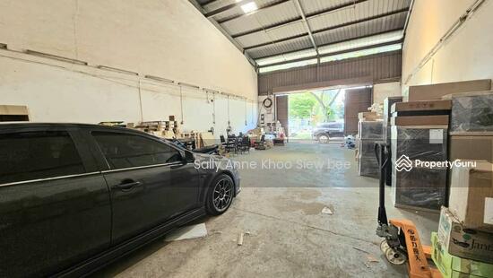 Terrace factory at Usj 1, jalan subang 2, Usj 1, Subang Jaya, Selangor ...