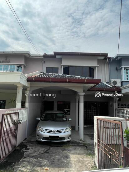 Terrace house at Taman Bayu Perdana, jalan batu unjur, Taman Bayu ...