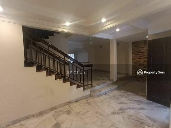 Terrace house at Usj 20, Usj 20, Subang Jaya, Selangor, 4 Bedrooms, 2400 sqft, 2-storey Terraced ...