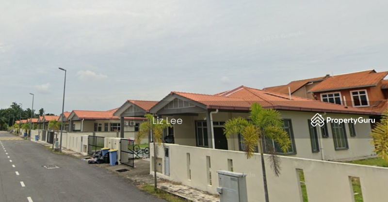 Bungalow for Sale in Kampung Kanchong Darat (Banting) - Liz Lee
