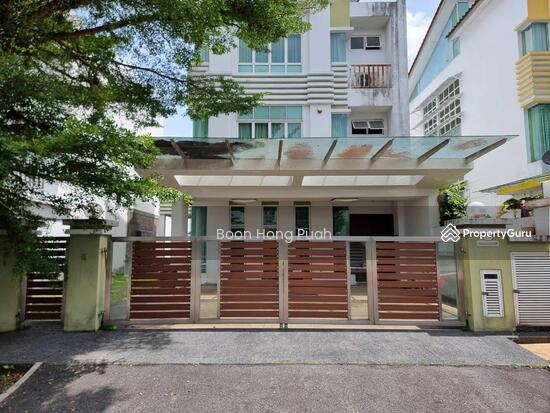 Bungalow at Taman Bukit Mewah, Tiara Residence, Taman Bukit Mewah ...