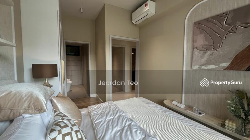Service Residence for Sale at Alora Residences @ Avenue 25 Subang Jaya - Jeordan Teo
