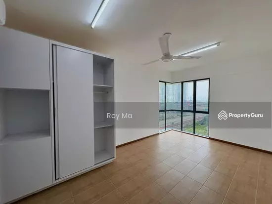 Condominium for Sale at Mulberi - Roy Ma