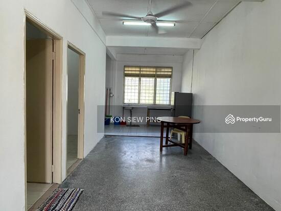 Semi-Detached House for Rent in Serian (Sarawak) - KON SIEW PING