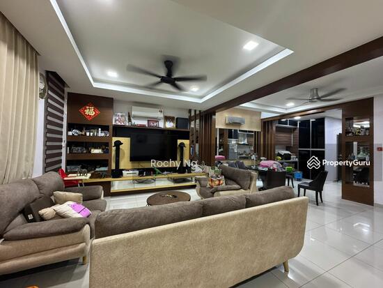 2-storey Terraced House for Sale in Taman Molek (Johor Bahru) - Rochy Ng